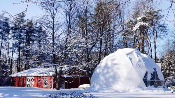 Amazing glamping dome in the extremely cold snow in Canada - Jumei Tent